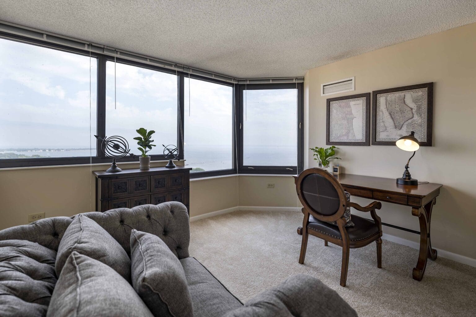 Virtual Tour & Gallery | Chicago, IL | The Hallmark